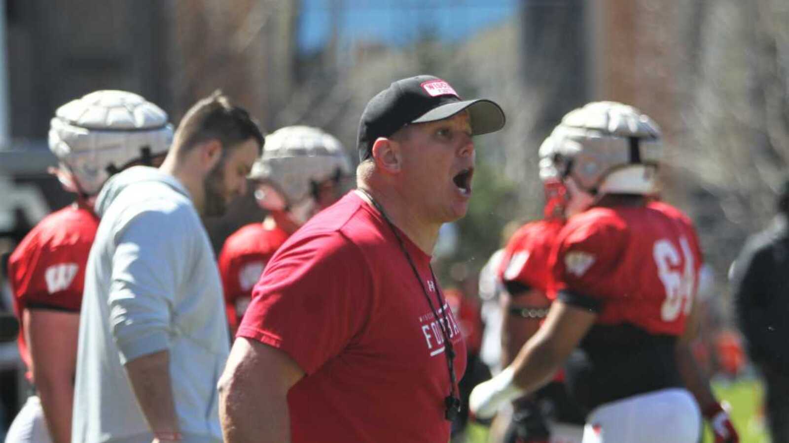 Wisconsin Football OL Hardy Watts Signs National Letter of Intent ...