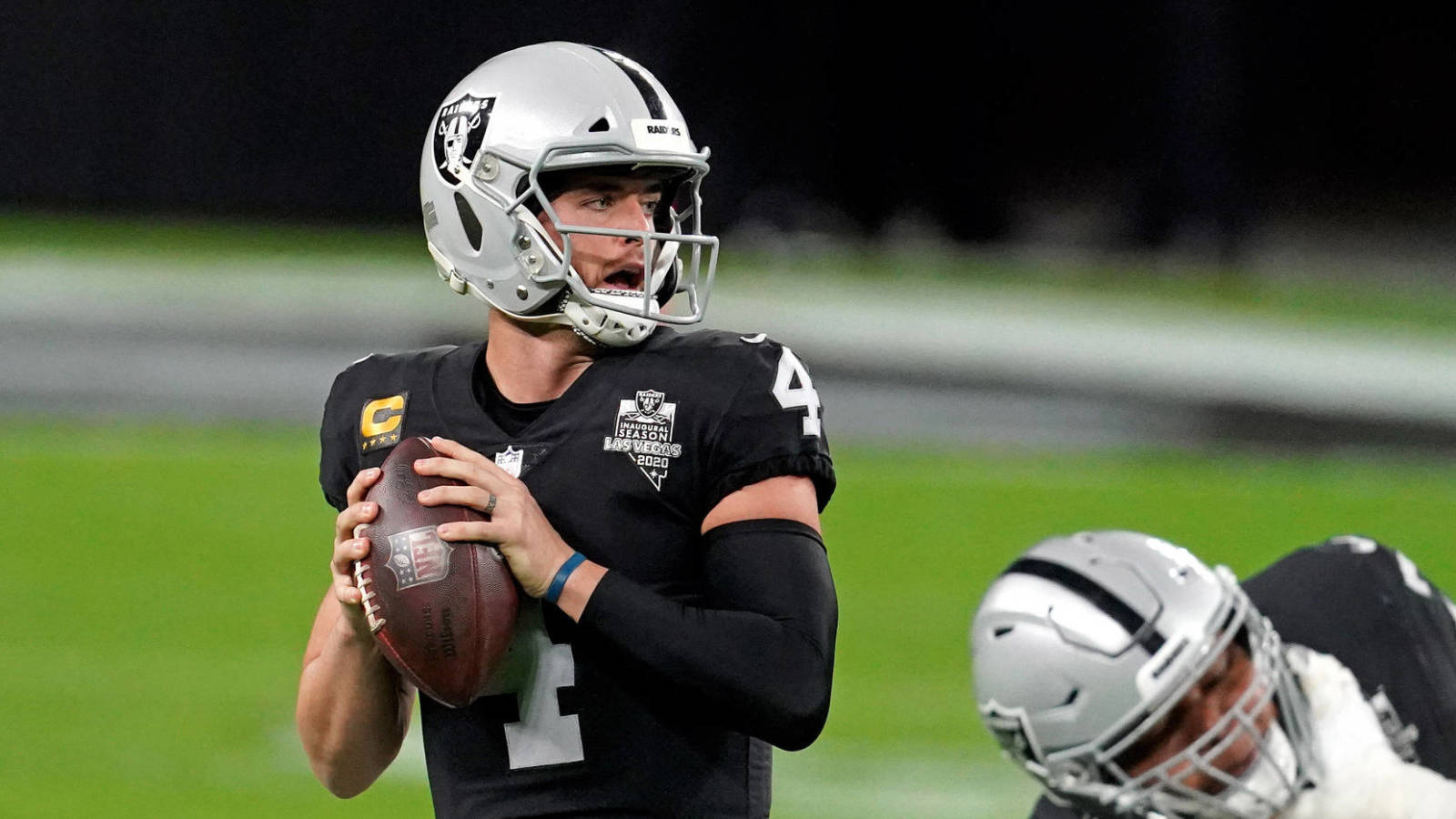 Derek Carr: 'Going to do everything I can' to play against Dolphins ...