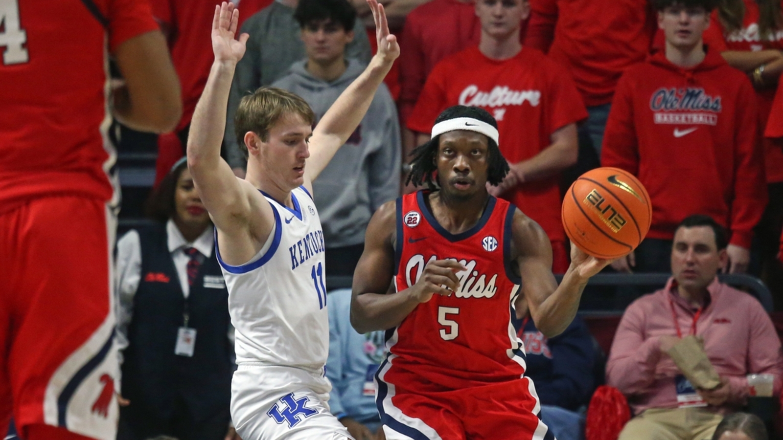 No. 25 Ole Miss leans on strong first half to stomp on No. 14 Kentucky ...