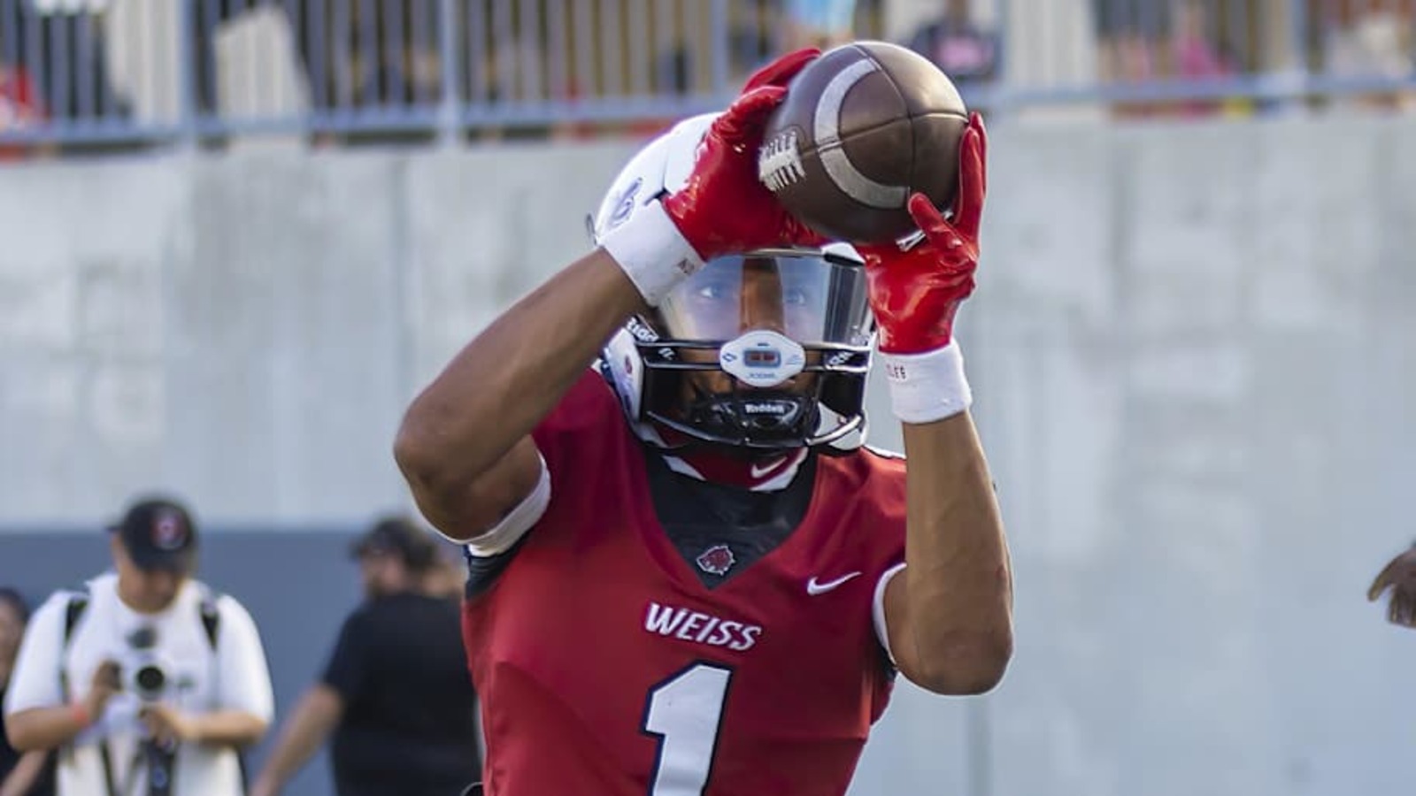 Colorado Buffaloes Receiver Adrian Wilson Enters Transfer Portal ...