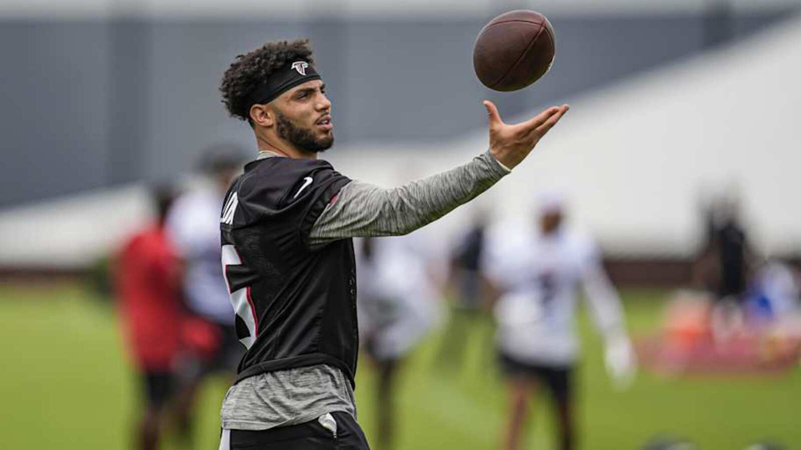 WR Garrett Wilson Gets Record Deal With Drake London Negotiations ...