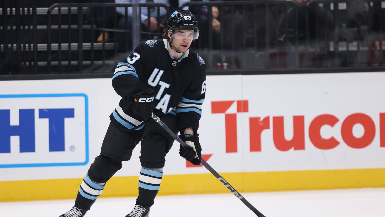 Maple Leafs acquire Matias Maccelli from Mammoth for conditional 3rd ...