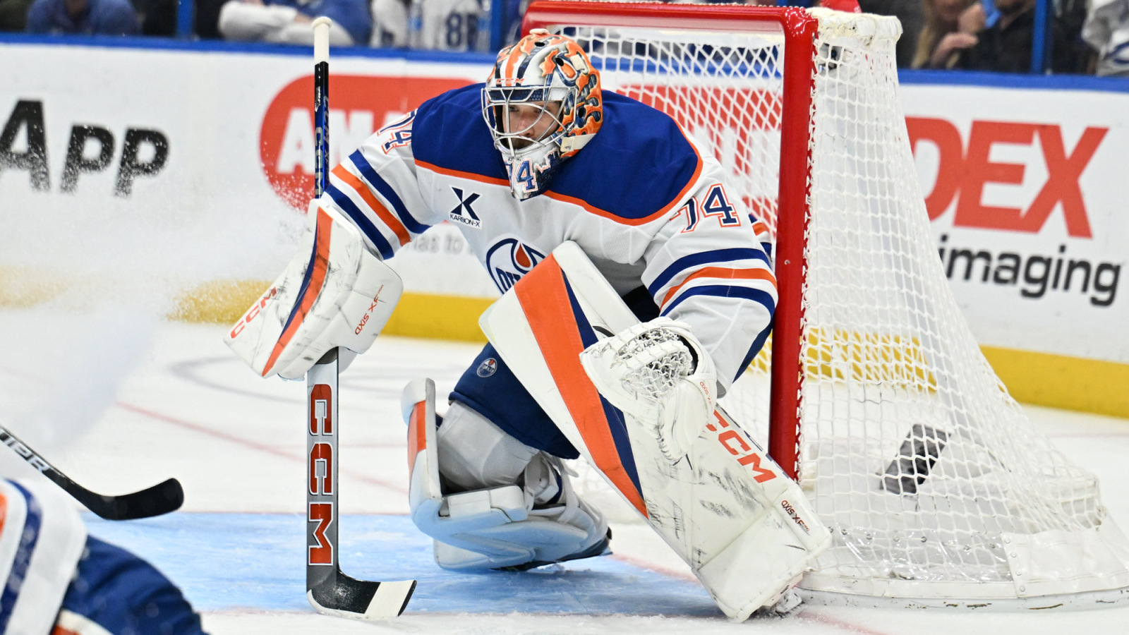 Oilers' Stuart Skinner voices frustration after getting pulled | Yardbarker