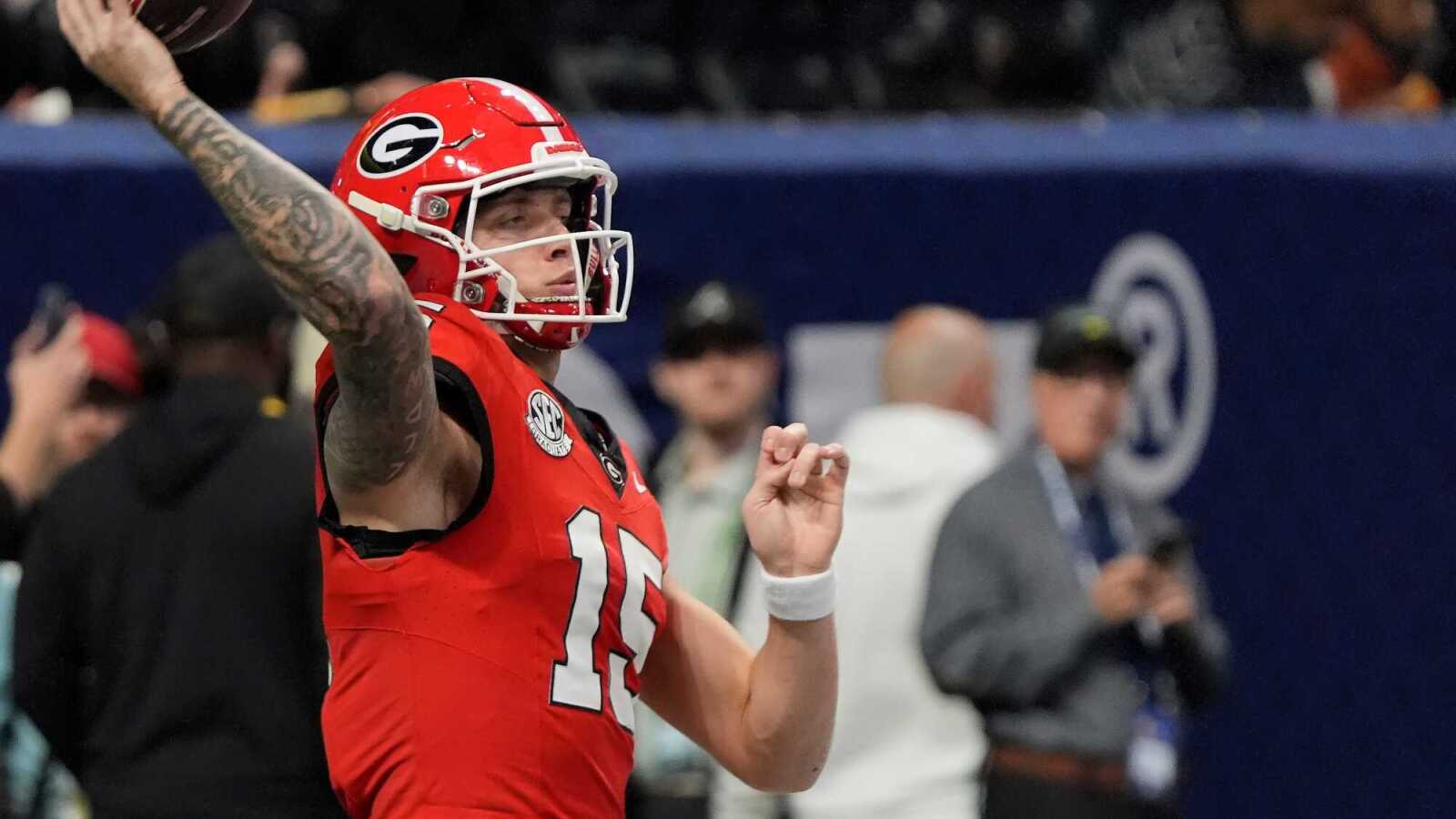 Alabama called Carson Beck while he mulled over his future, per report ...