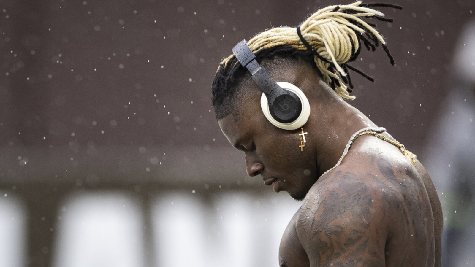 Kevin Stefanski's appreciation for David Njoku extends past catching ...