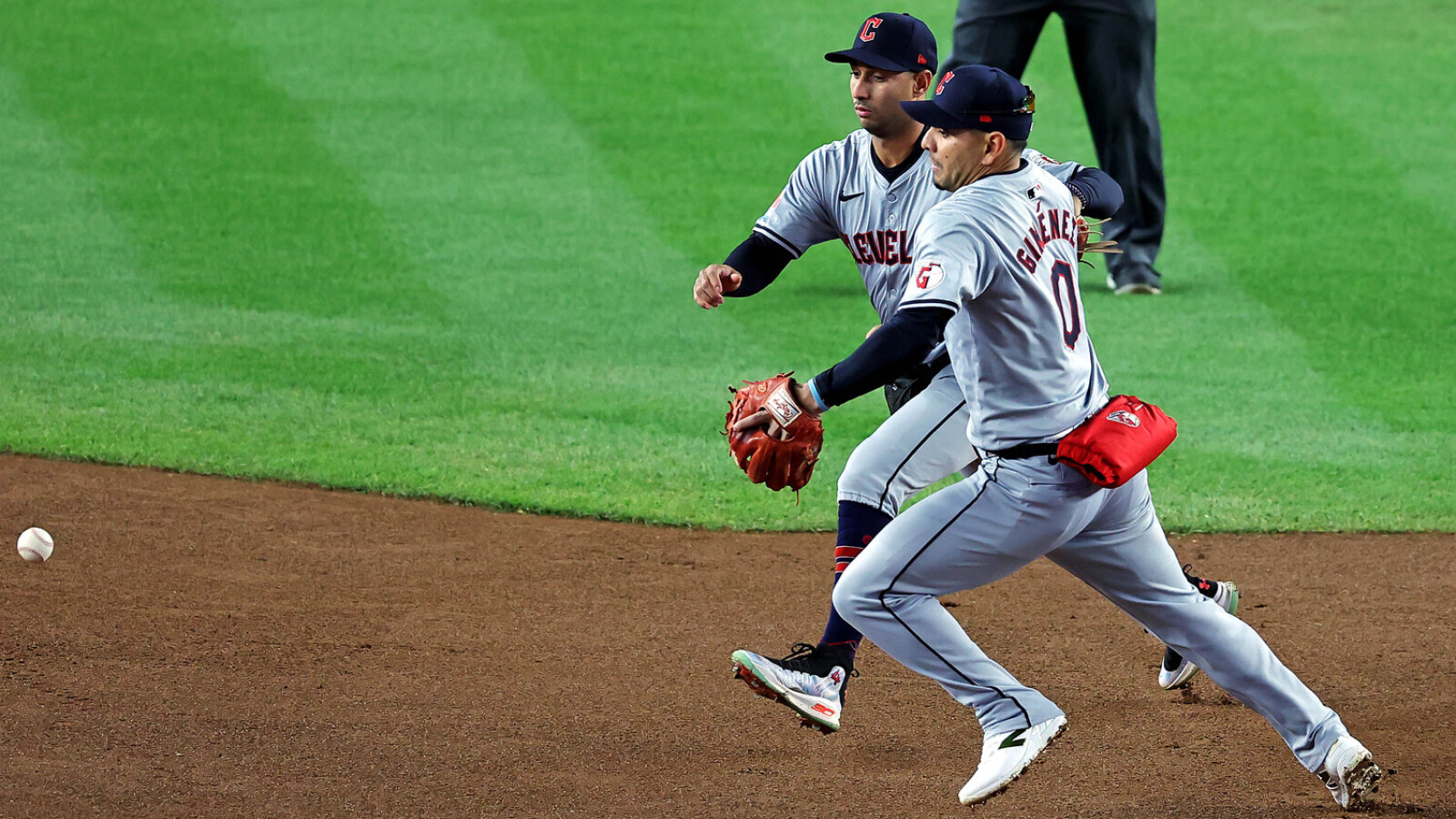 Watch: Dropped pop-up by Guardians gifts Yankees early run | Yardbarker