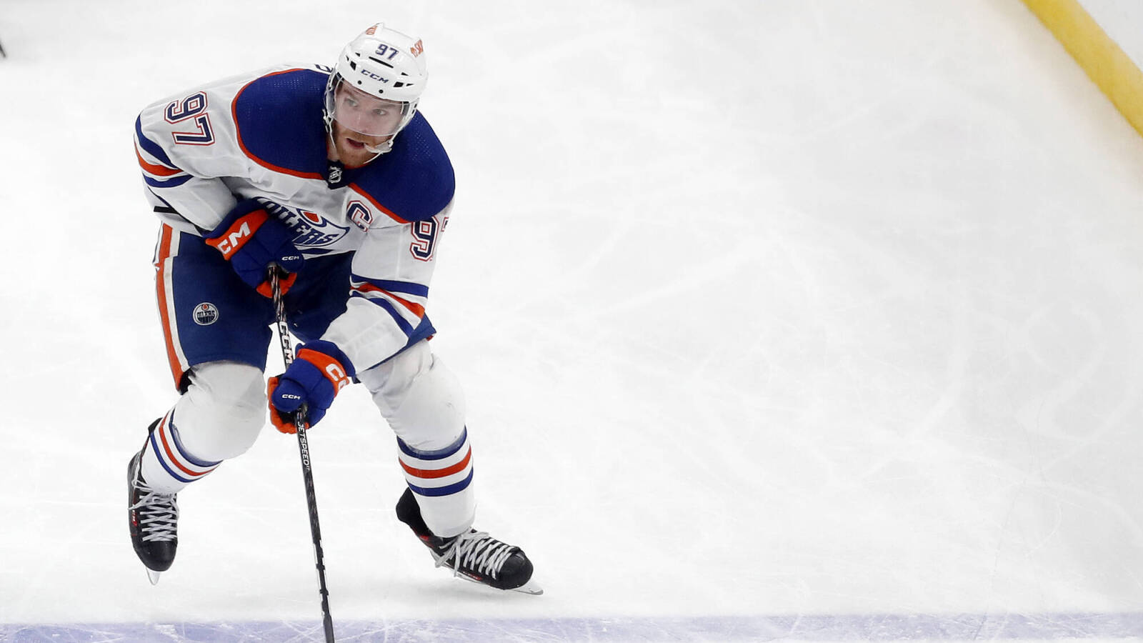 Emotional McDavid Moment With Young Oilers Fan Goes Viral | Yardbarker