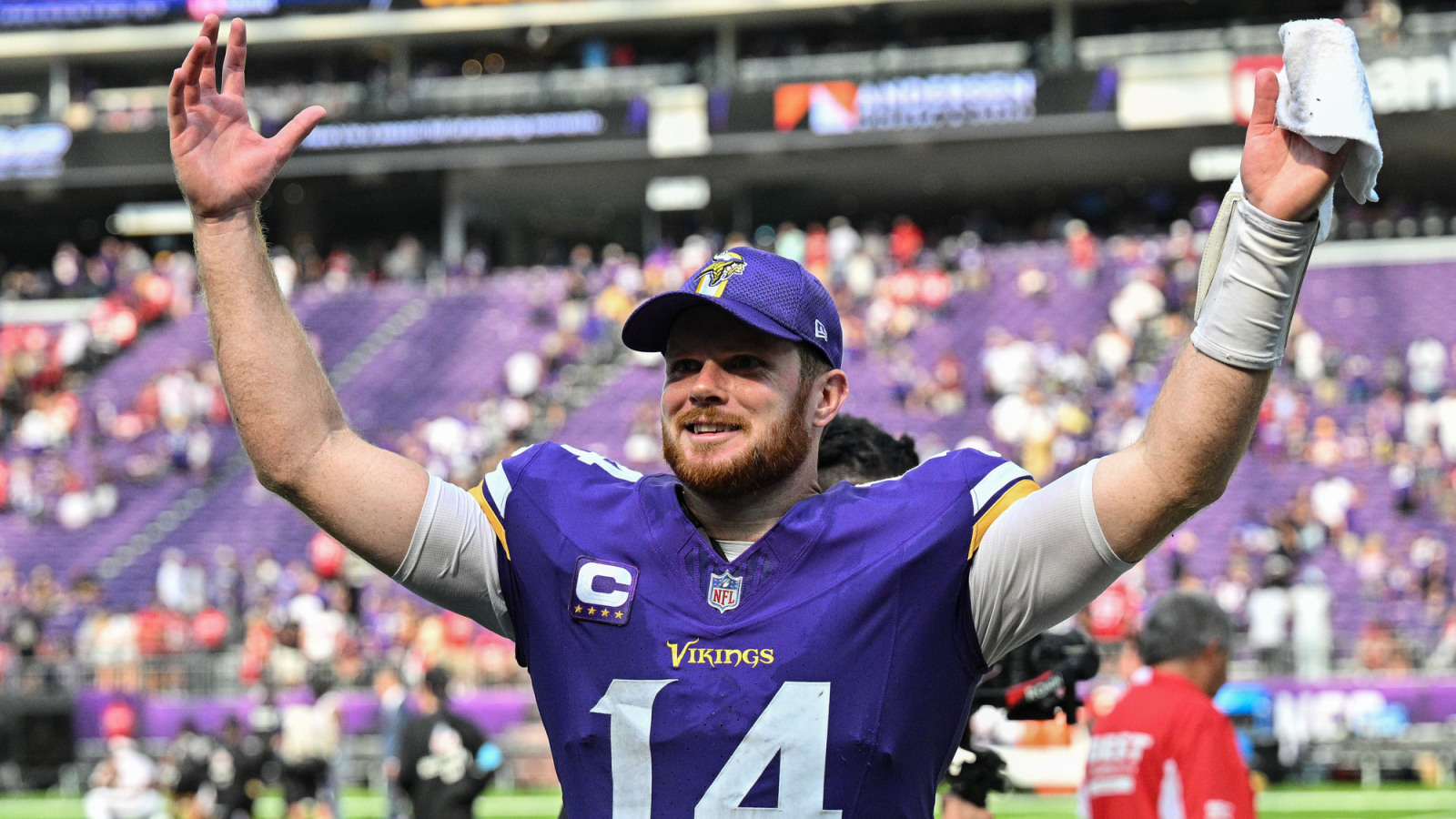 Bill Belichick takes shot at Jets over Sam Darnold | Yardbarker