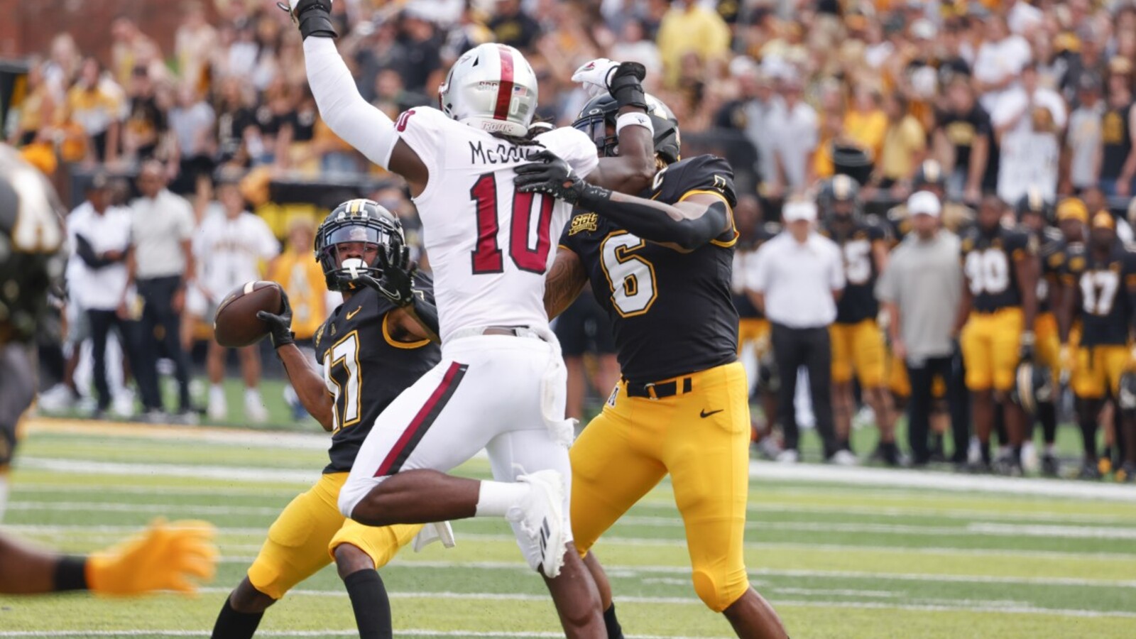 Troy Linebacker Jayden McDonald Announces Transfer to Indiana | Yardbarker