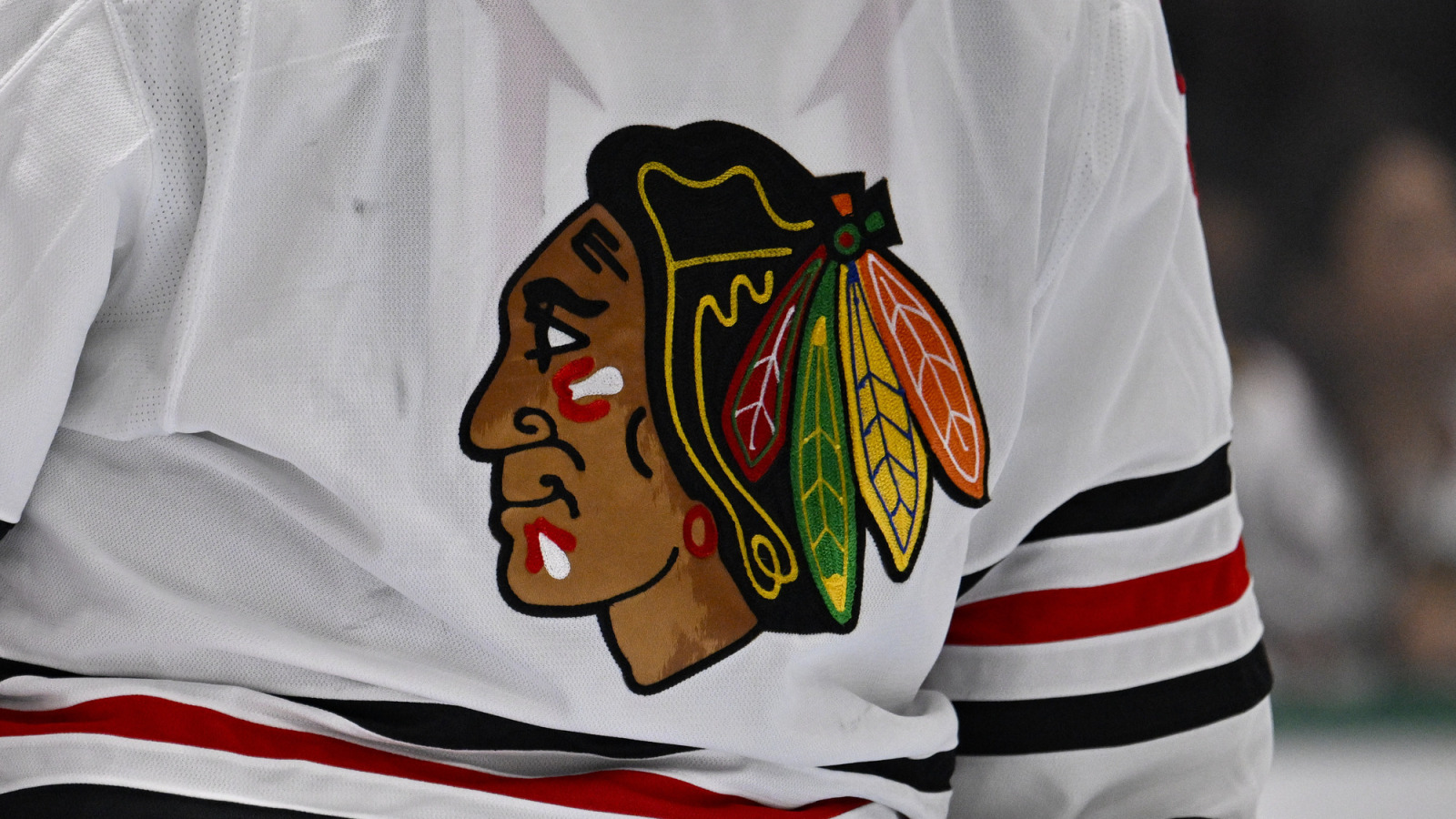 Breaking down the Blues', Blackhawks' NHL Winter Classic jerseys ...