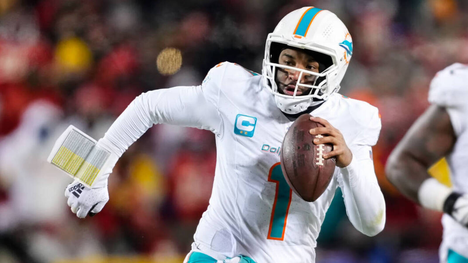 Details emerge about Tua Tagovailoa contract talk | Yardbarker