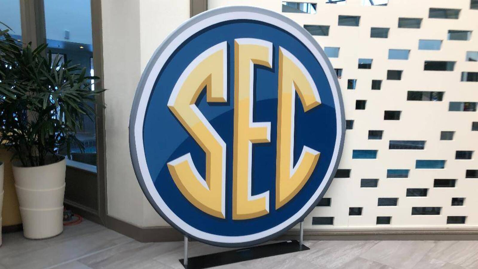 Future Of The SEC Football Schedule Is Still Up In The Air - TrendRadars