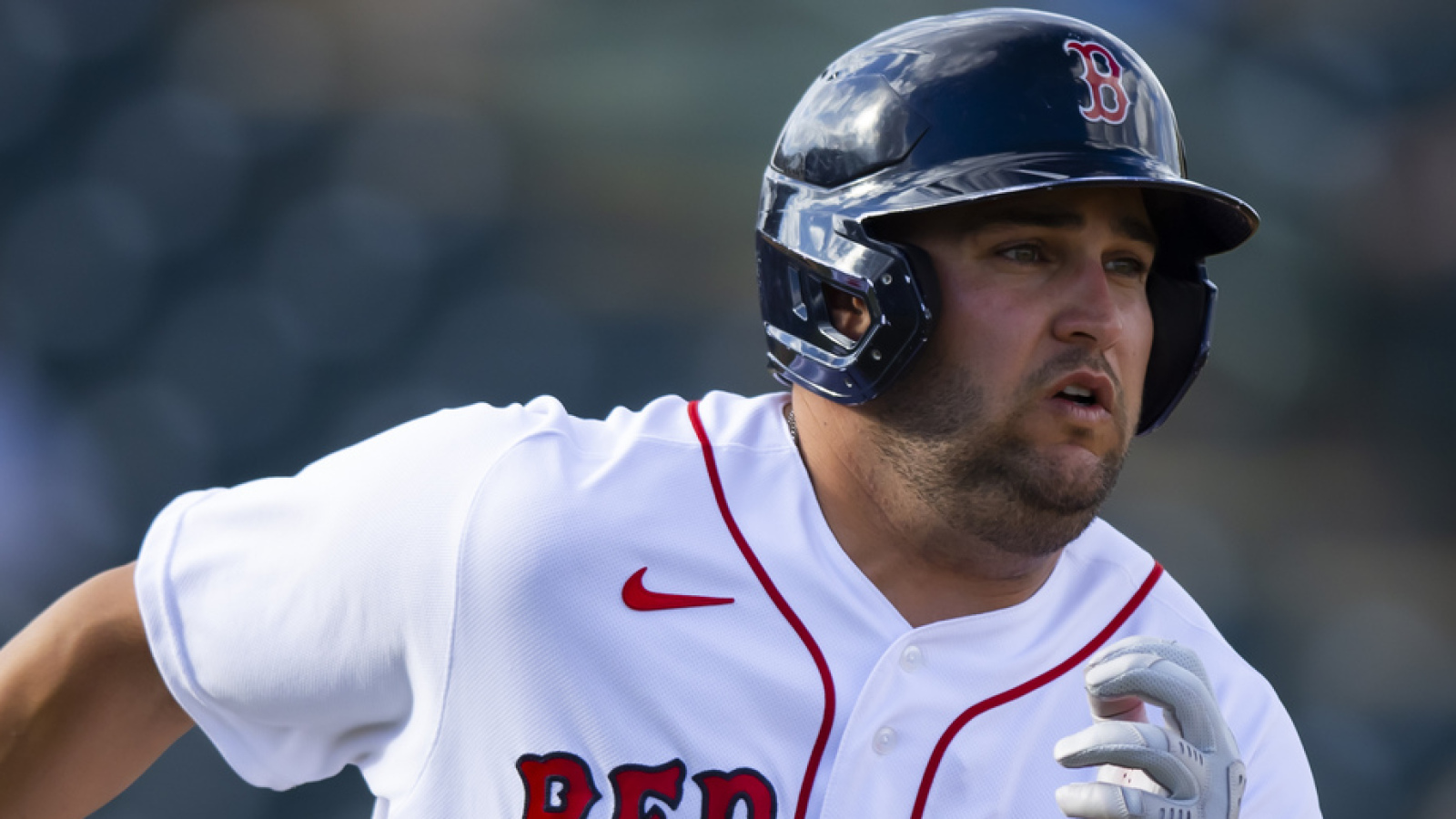 Niko Kavadas Describes ‘Whirlwind’ Month Since Trade Deadline | Yardbarker