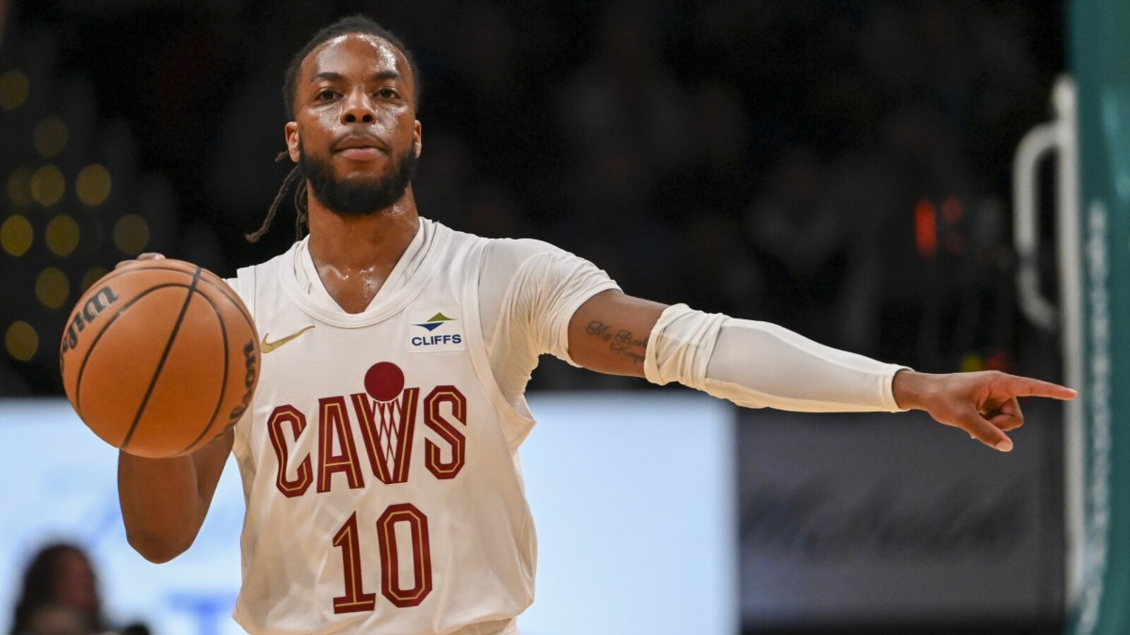 Darius Garland's Ankle-Breaker Went Viral In Celtics-Cavs Game | Yardbarker