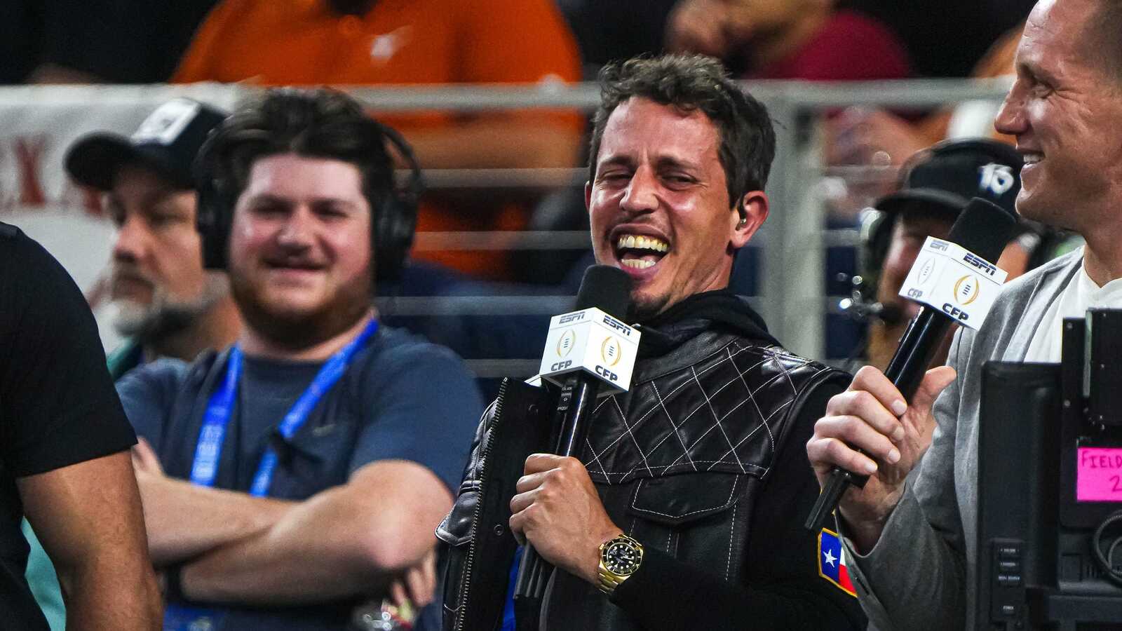 WWE Fans Roast Tony Hinchcliffe Following Guest Commentary Cameo On Raw ...