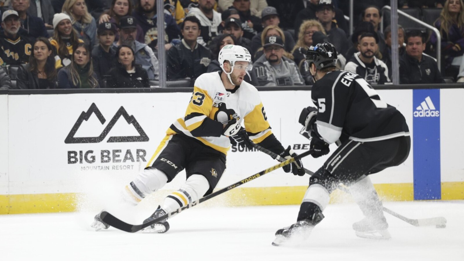 Penguins Winger Returns to Lineup | Yardbarker