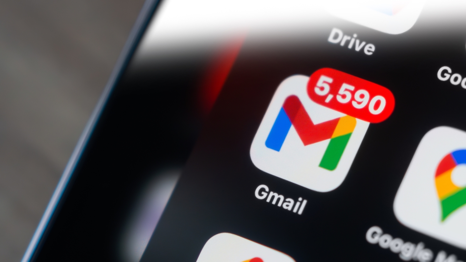 23 things that have surprisingly only existed since 2004 | Yardbarker