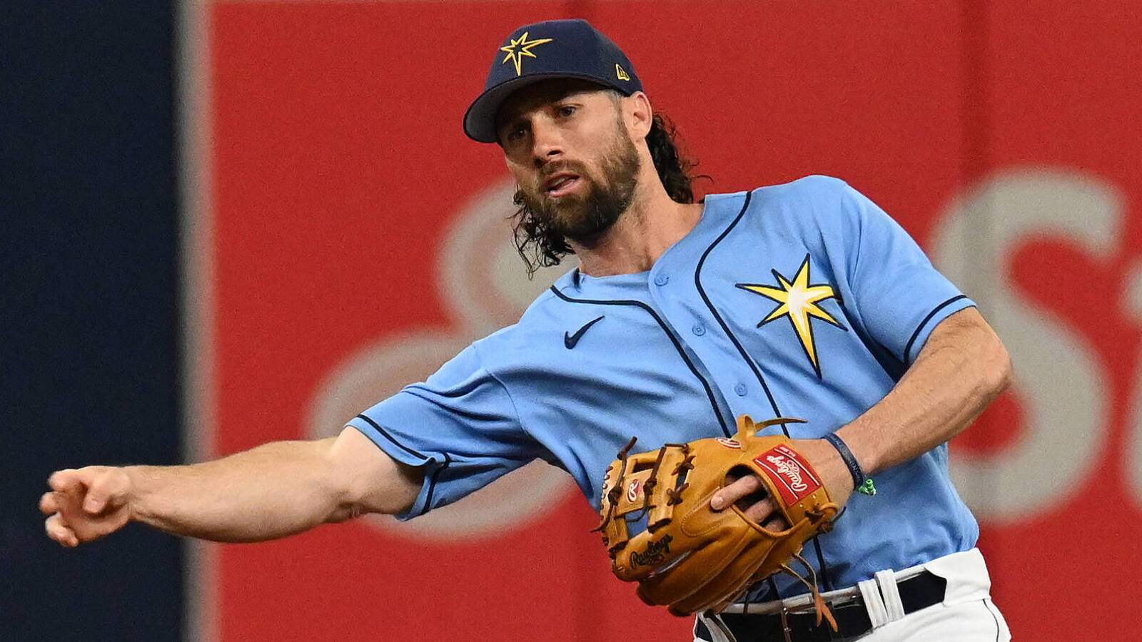 MLB utilityman's first start as pitcher goes incredibly poorly | Yardbarker