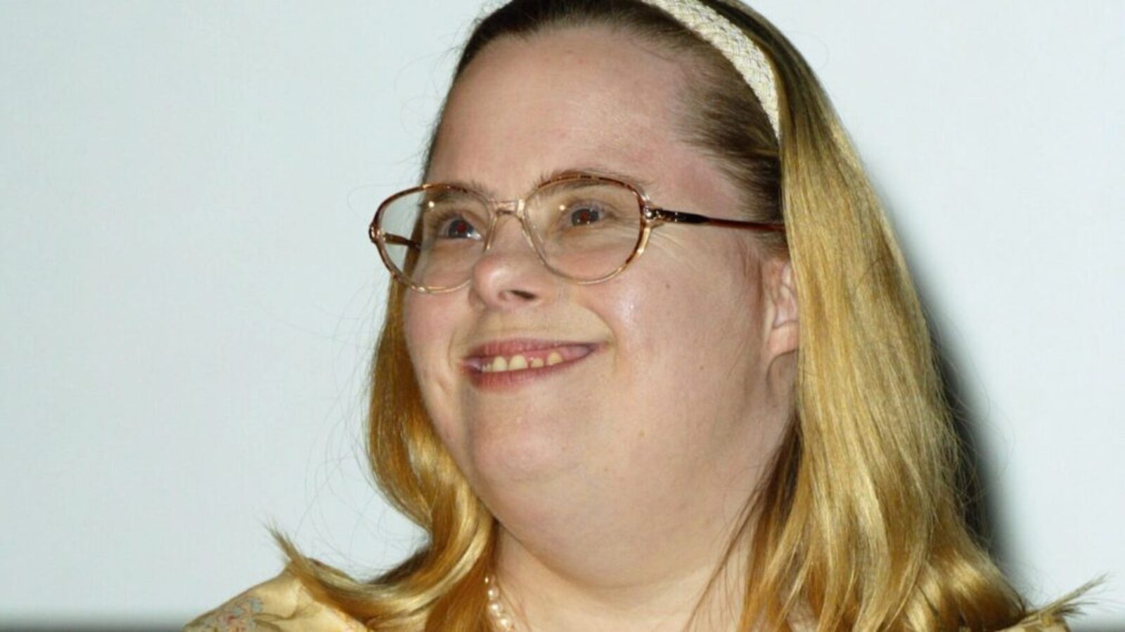 Andrea Fay Friedman Dies: ABC ‘Life Goes On’ Star Was 53 | Yardbarker