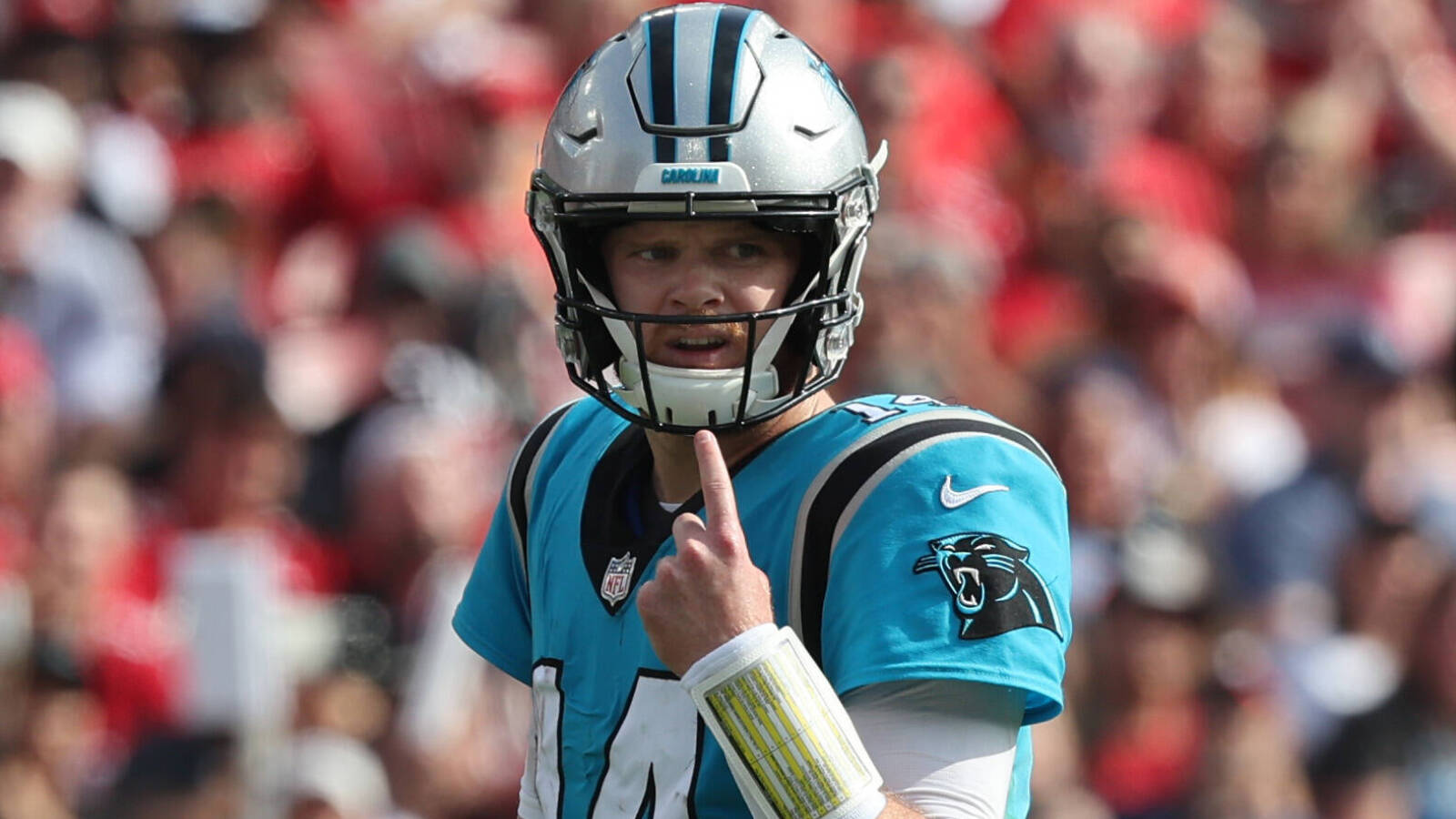 49ers HC has interesting take on Sam Darnold, team's other QBs | Yardbarker