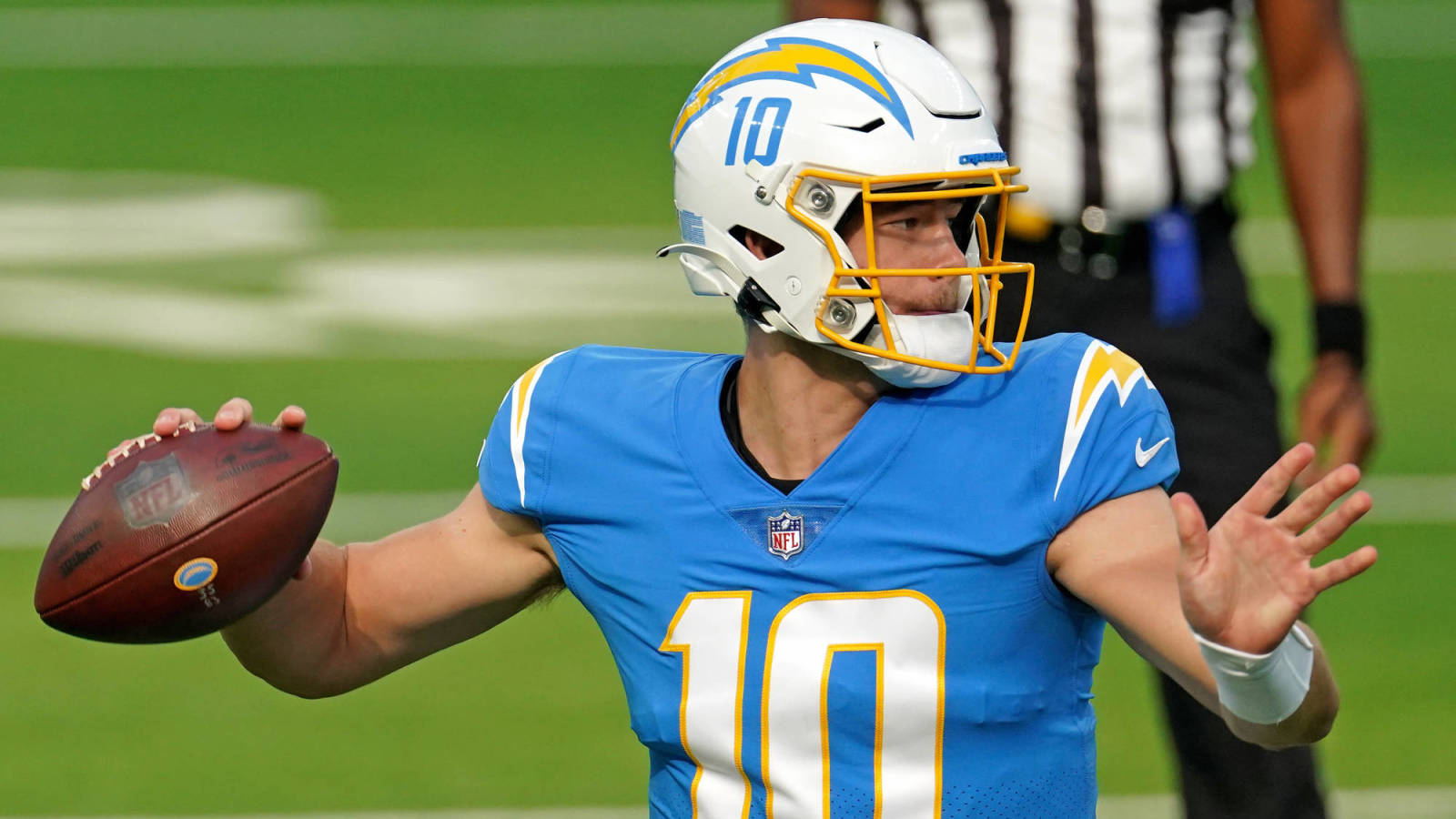 Justin Herbert sets record for rookie QB TD passes | Yardbarker