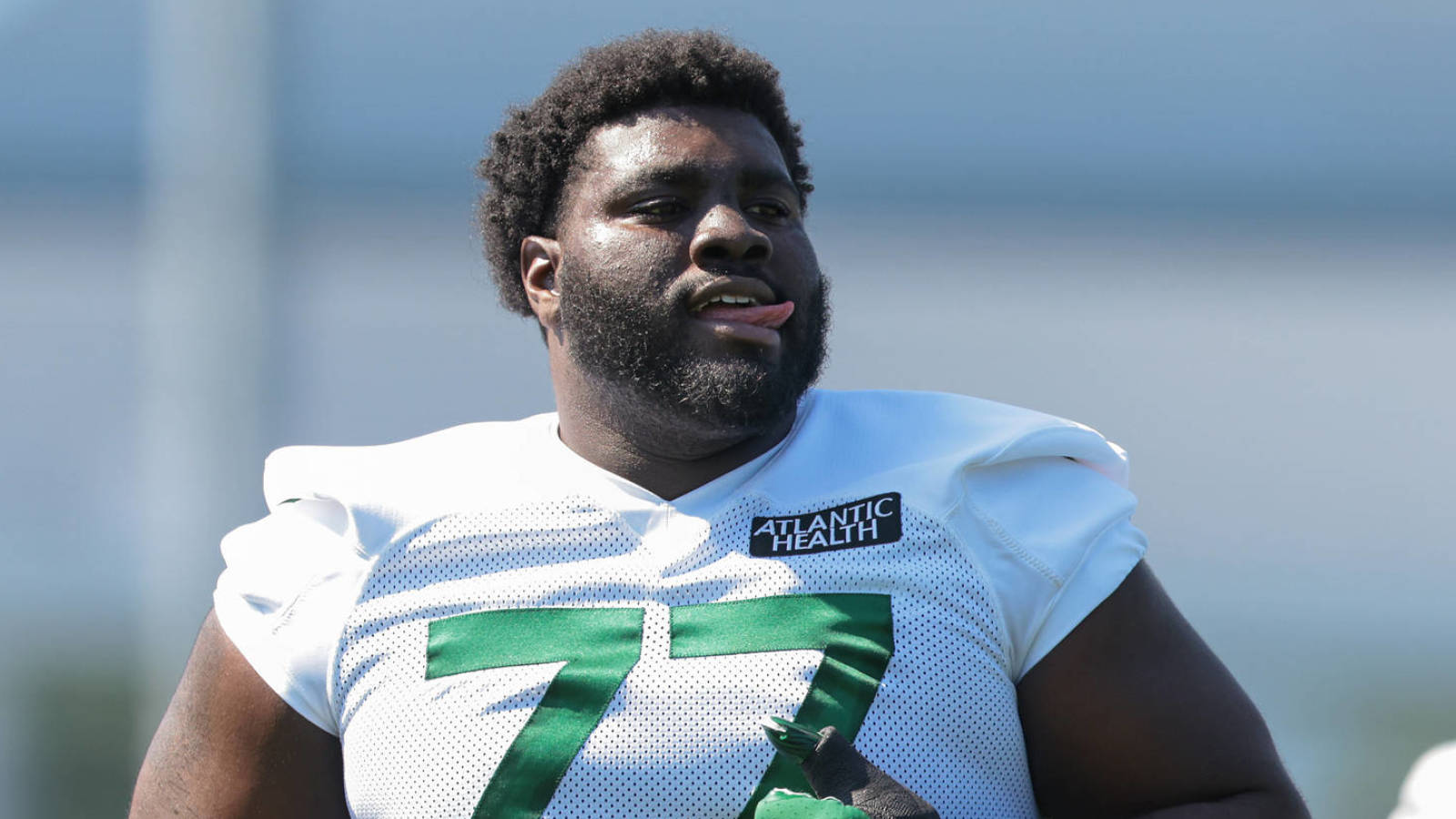 Jets OL Mekhi Becton out 4-8 weeks after knee surgery | Yardbarker