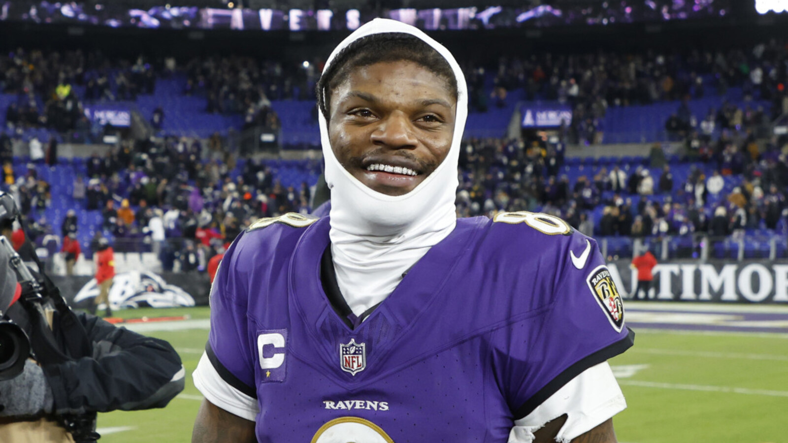 Lamar Jackson Makes Personal Pledge After Upsetting News Emerges ...
