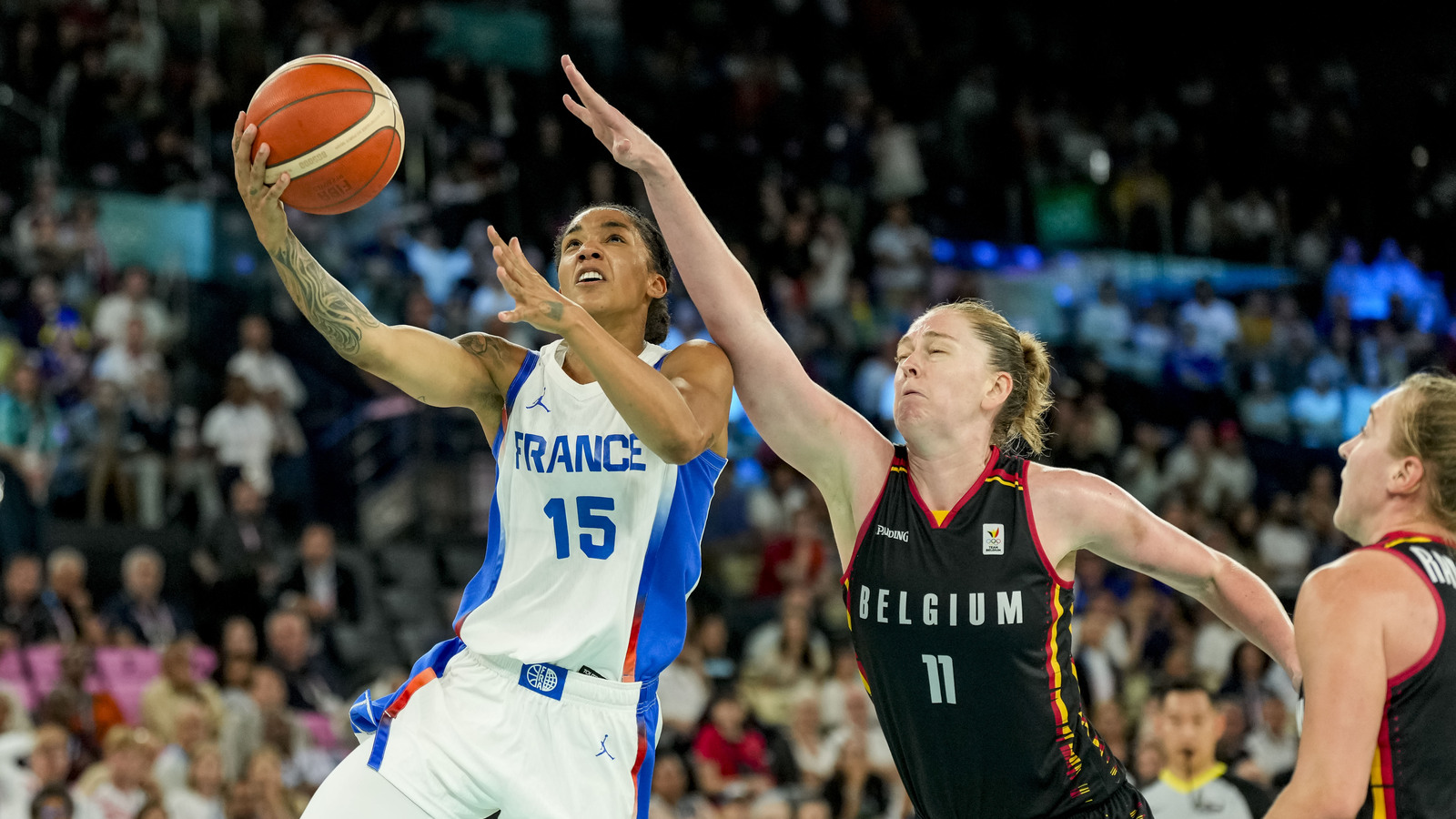 Report: French Olympic star Gabby Williams reportedly considering WNBA ...