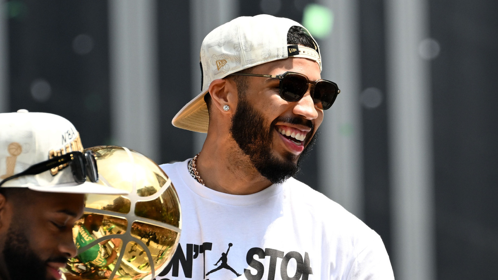 Reigning NBA, WNBA champions grace NBA 2K25 cover | Yardbarker