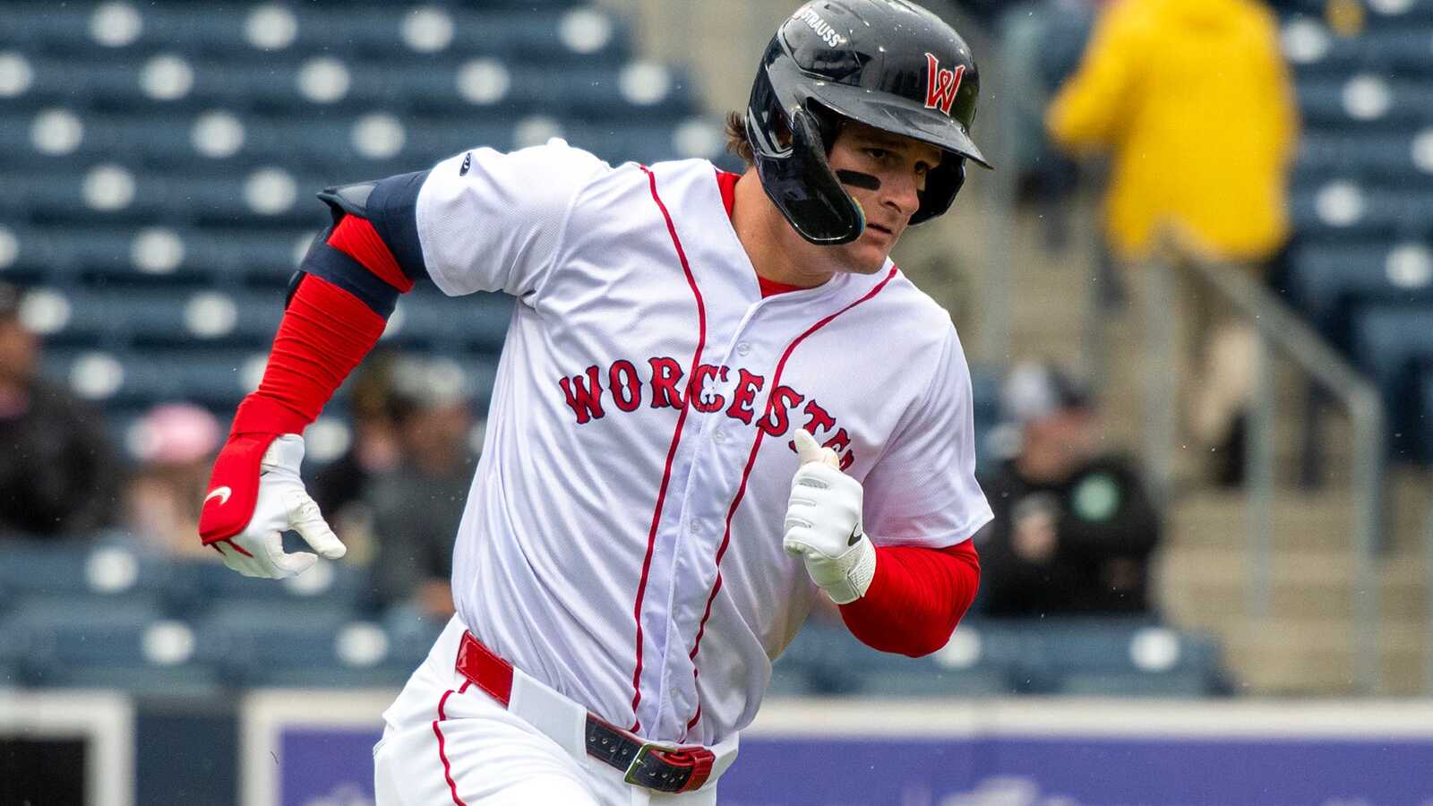 Red Sox prospect Roman Anthony crushes a nearly 500-foot home run ...