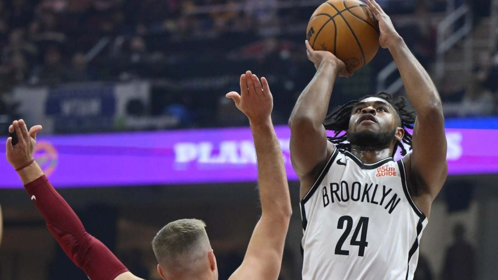 Reports: G Cam Thomas stays with Nets on $6M qualifying offer | Yardbarker