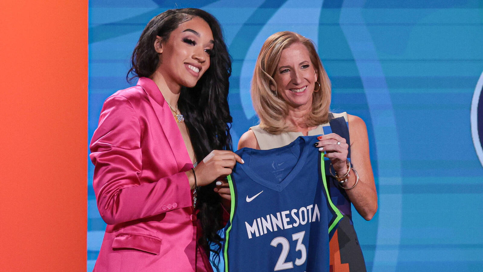 Aces release Brea Beal And Morgan Jones | Yardbarker