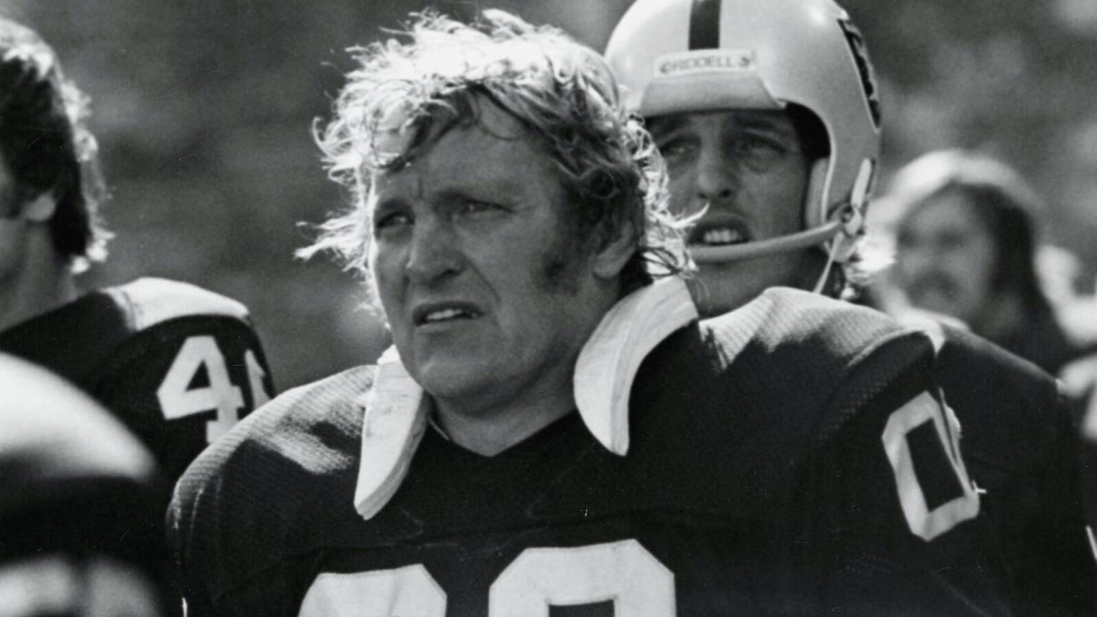 Hall of Famer, legendary Raiders offensive lineman dead at 86 | Yardbarker