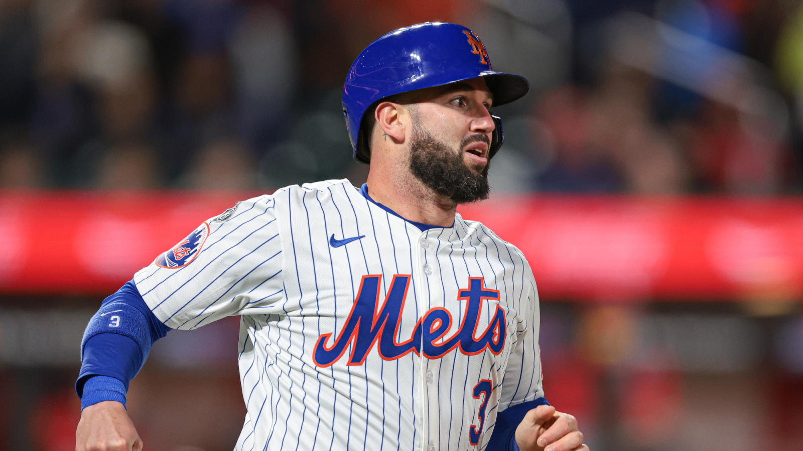 Cubs sign former Mets catcher, designate struggling veteran for ...