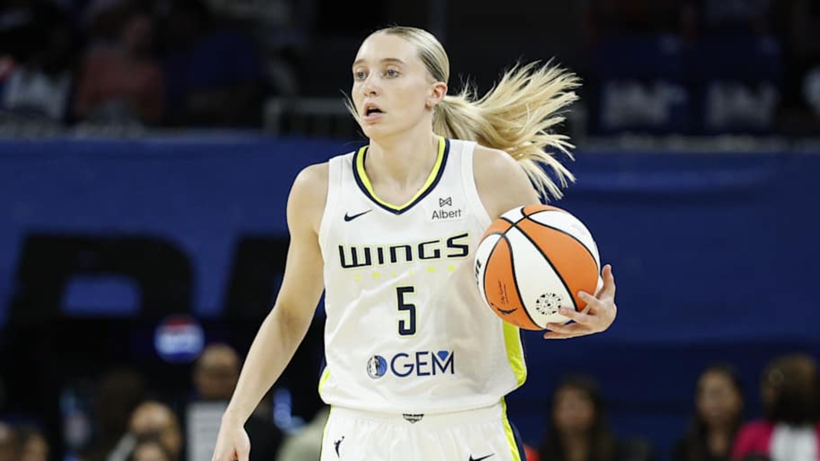 Steph Curry Sends Message to WNBA Star Paige Bueckers | Yardbarker