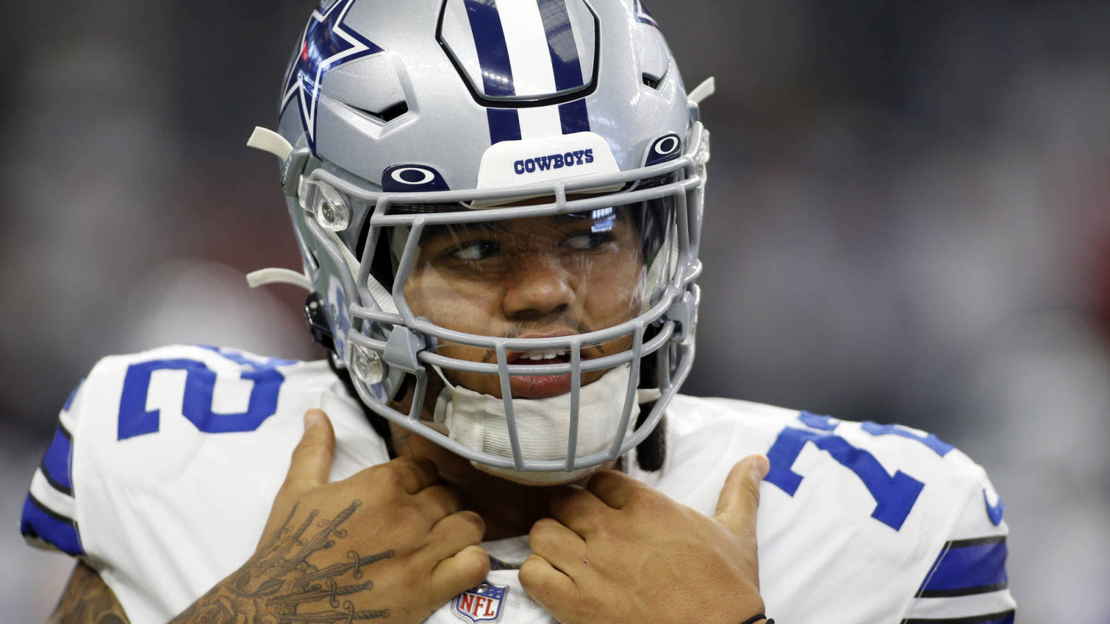 Cowboys DT Trysten Hill suspended for punching Raiders player | Yardbarker