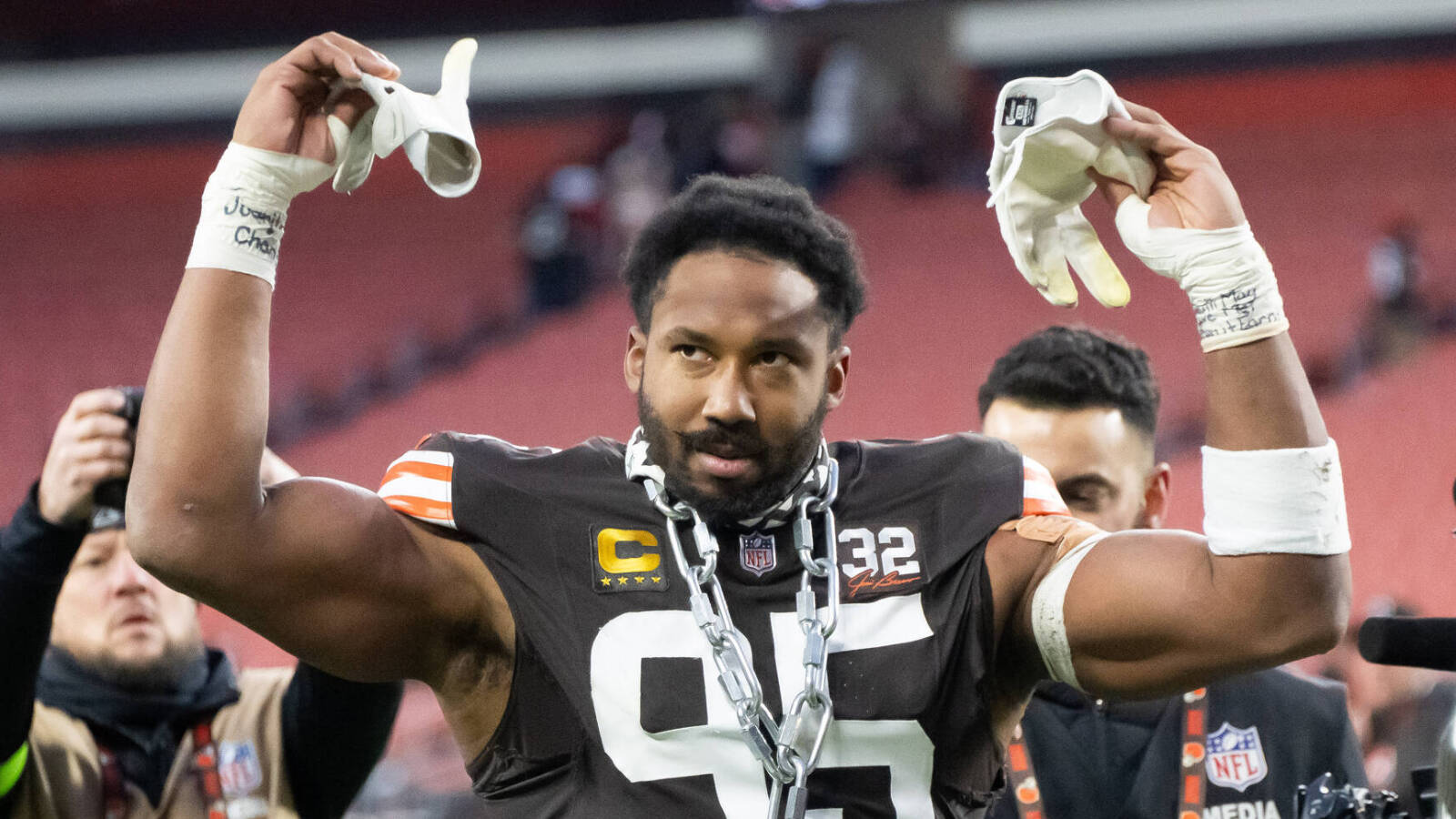Browns HC campaigns for Myles Garrett to win major award | Yardbarker