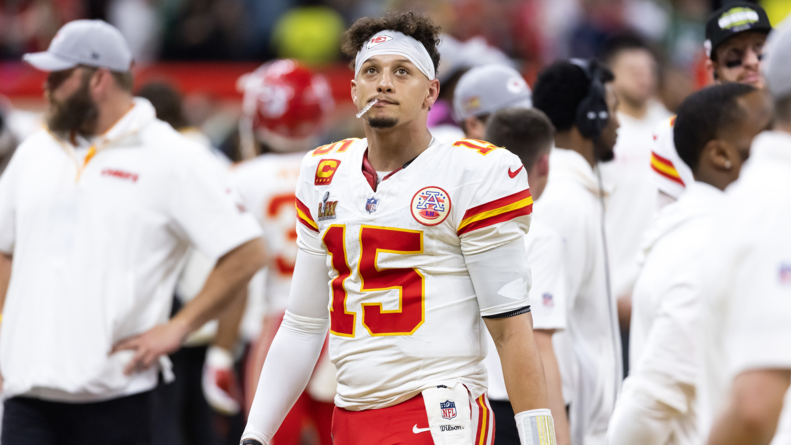 Chiefs' Patrick Mahomes Signs Prestigious Endorsement | Yardbarker