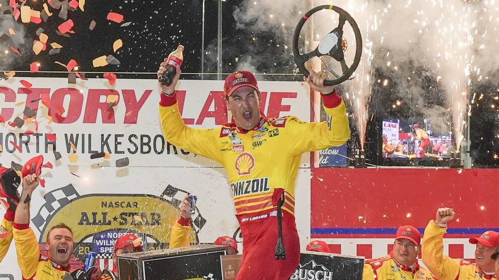 Joey Logano wins pole for NASCAR Cup Series race at Sonoma | Yardbarker