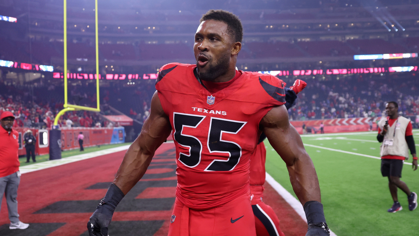 Texans Shell Out $40M for Hunter as NFL Roster Reset Hits Overdrive ...