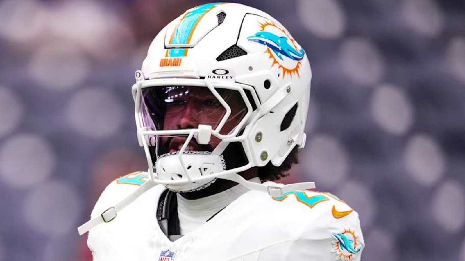 Fans fear betrayal as beloved former Commanders star linked with bitter rival | Yardbarker