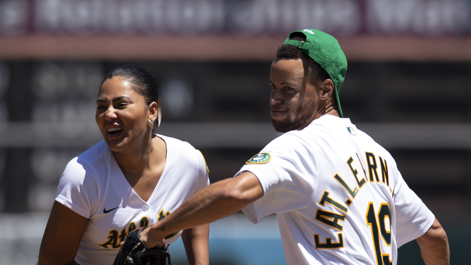 Ayesha And Sonya Curry Left Furious And Emotional After Being Harassed ...