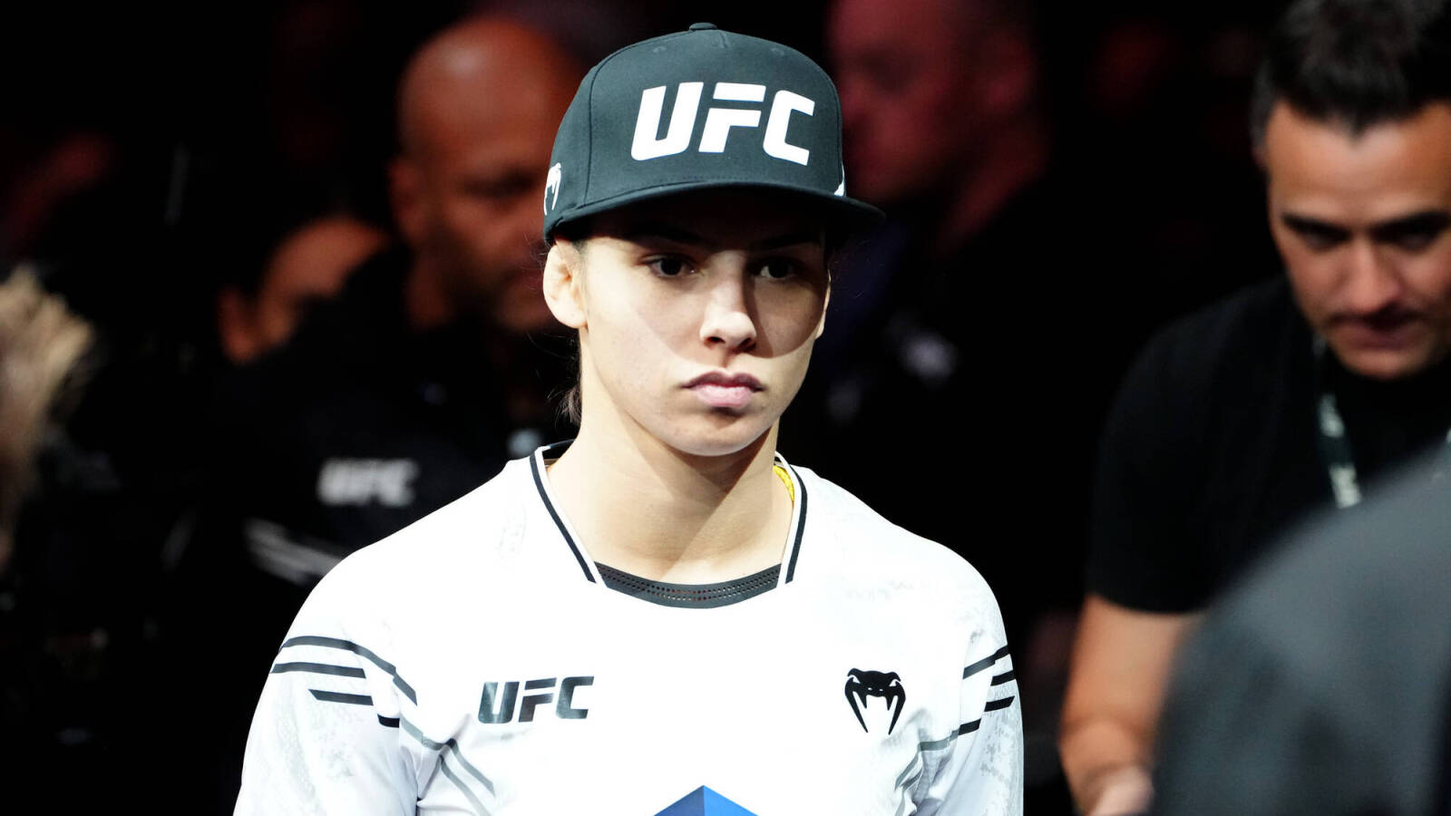 Previewing Ariane Lipski vs. Karine Silva | Yardbarker