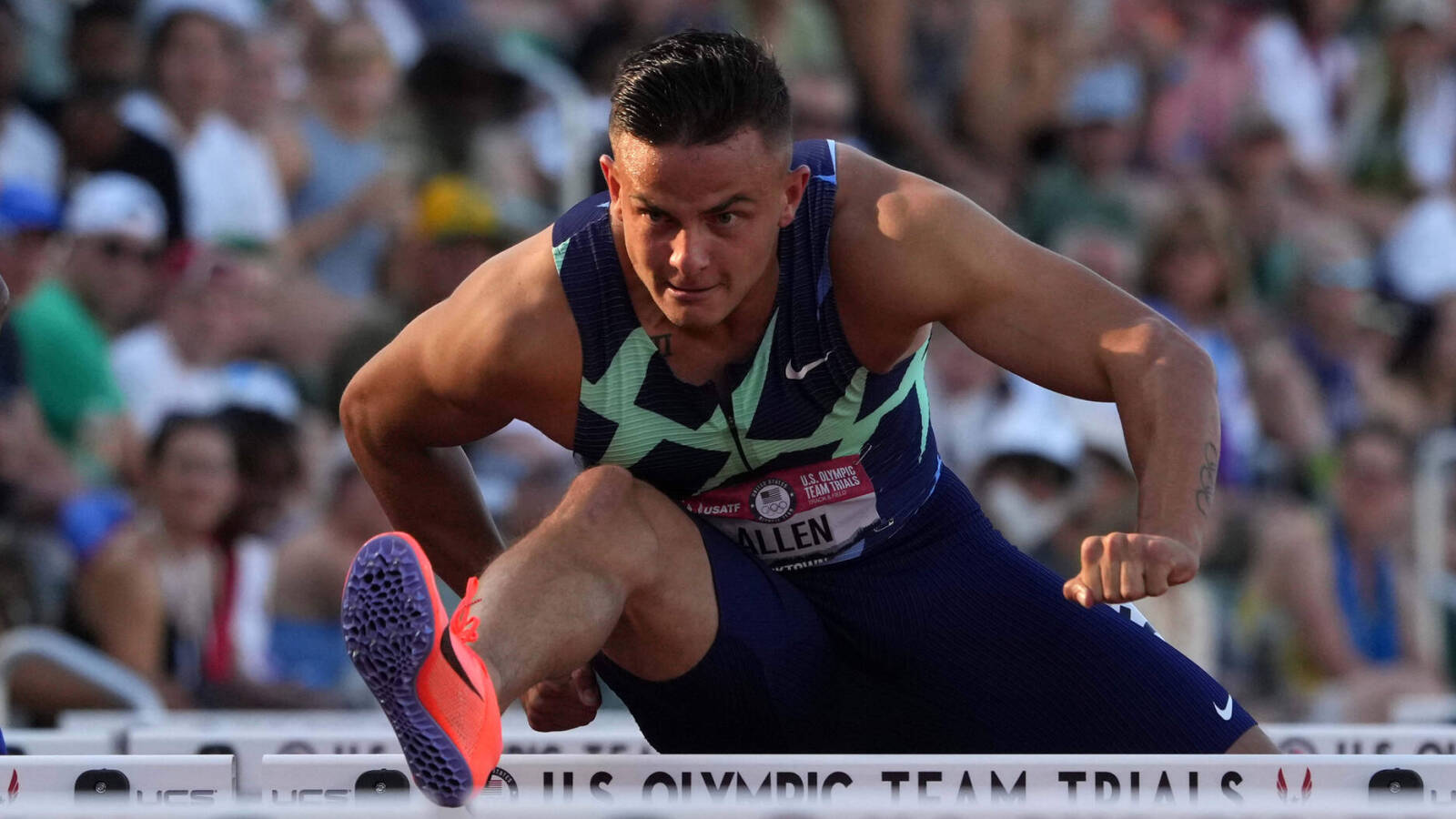 Eagles sign WR, Olympic hurdler Devon Allen to three-year deal | Yardbarker