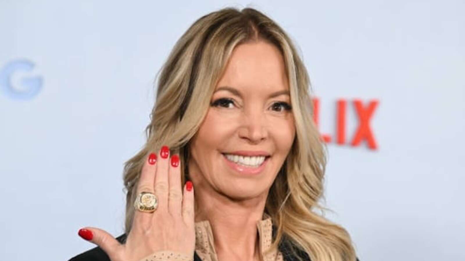 Jeanie Buss Proud Lakers’ Trade For Luka Doncic Didn’t Leak Beforehand | Yardbarker