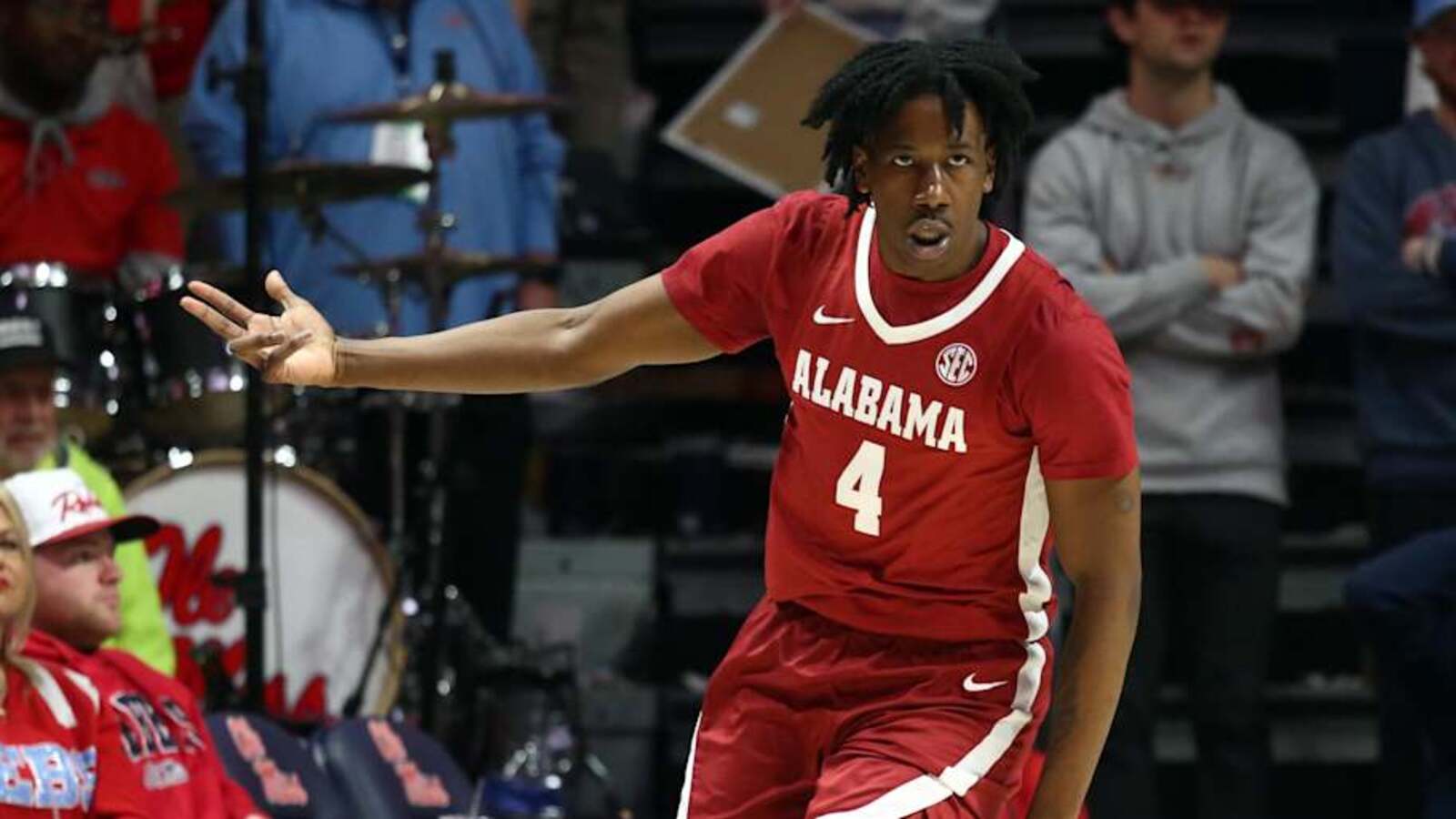 Former Alabama Basketball Player Hospitalized From 'Serious' Car ...
