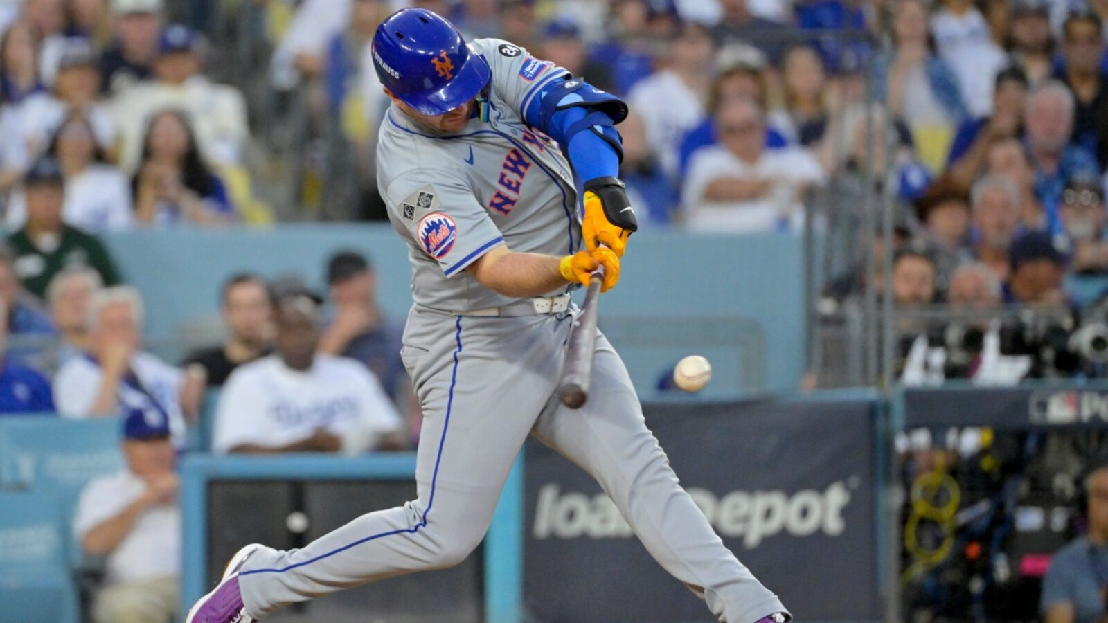 Mets have three-year deal on the table for star infielder | Yardbarker