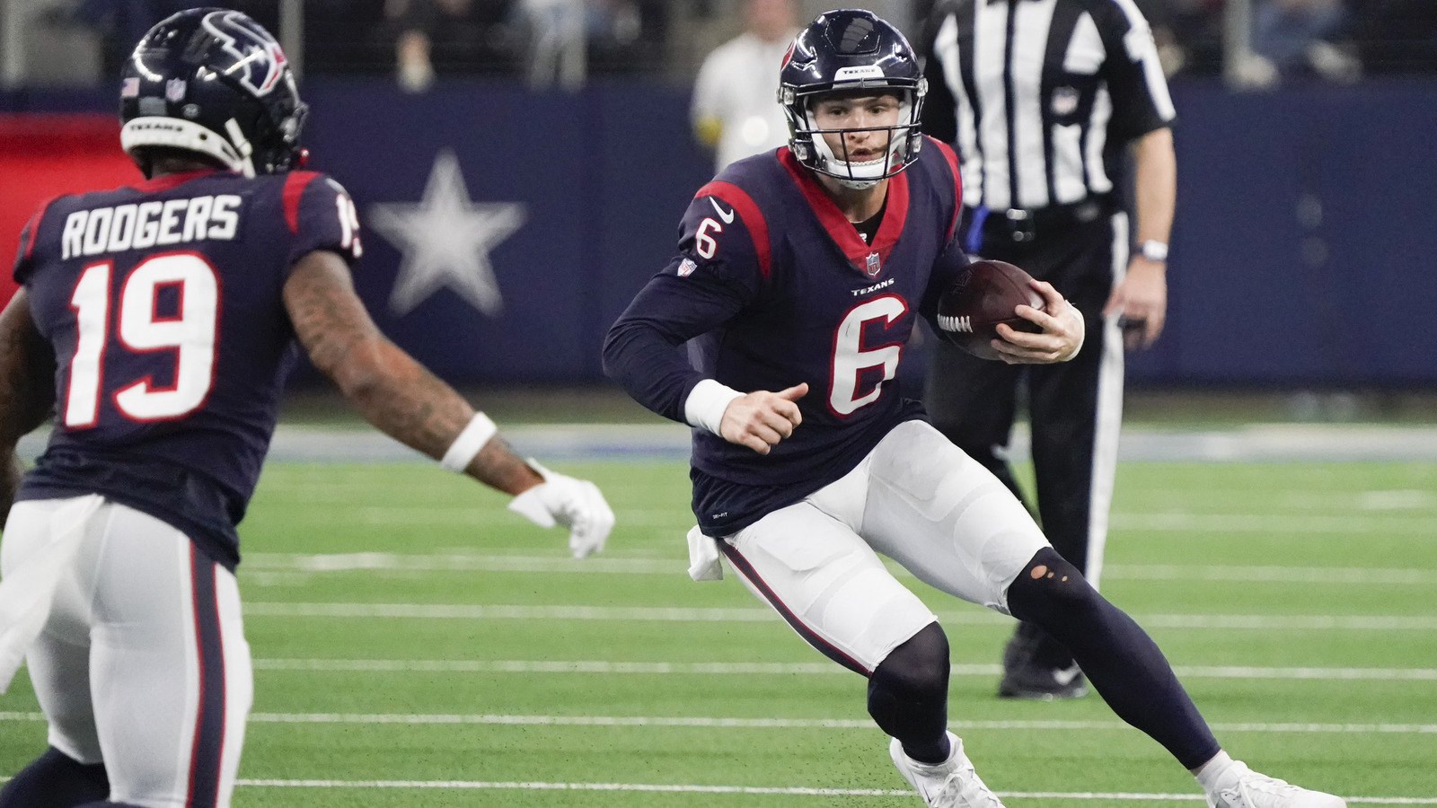 Texans Promote QB Jeff Driskel, Sign WR D.J. Montgomery To PS | Yardbarker
