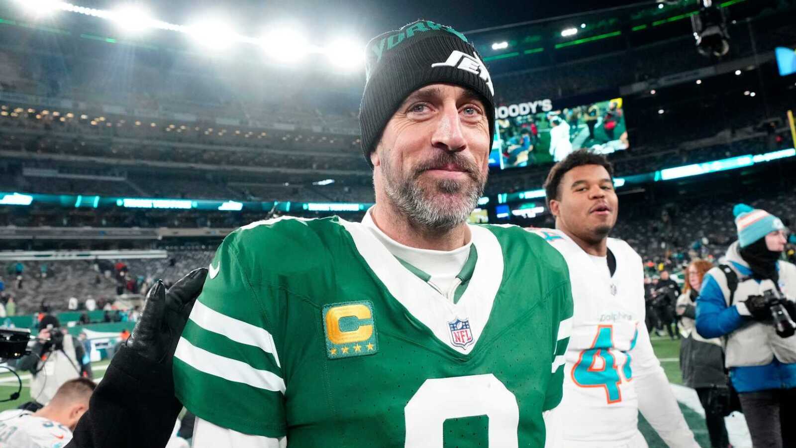 Cowboys Avoid Rodgers Rivalry As Russell Wilson Signs | Yardbarker