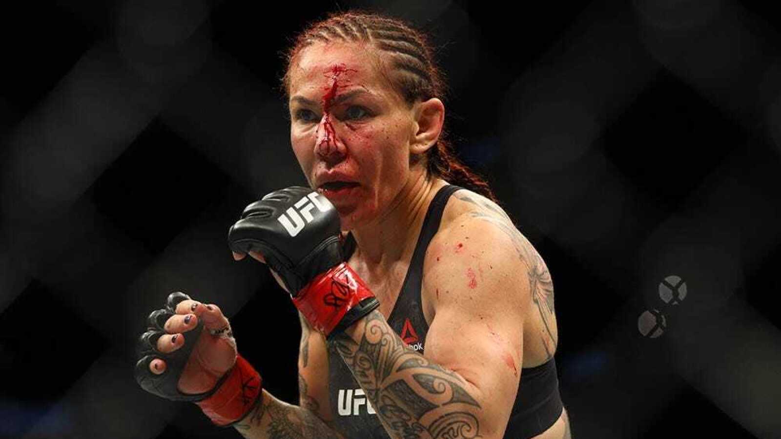 Cris Cyborg To Face The Undefeated Sara Collins | Yardbarker